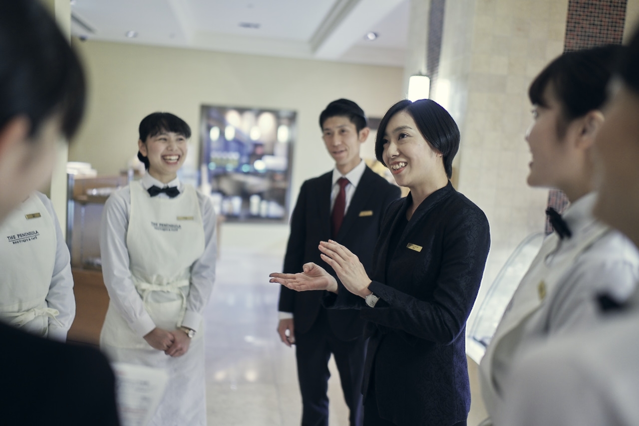 Restaurant Service Staff-株式会社ペニンシュラ東京-TokyoOther-Full-time job [YOLO JAPAN]