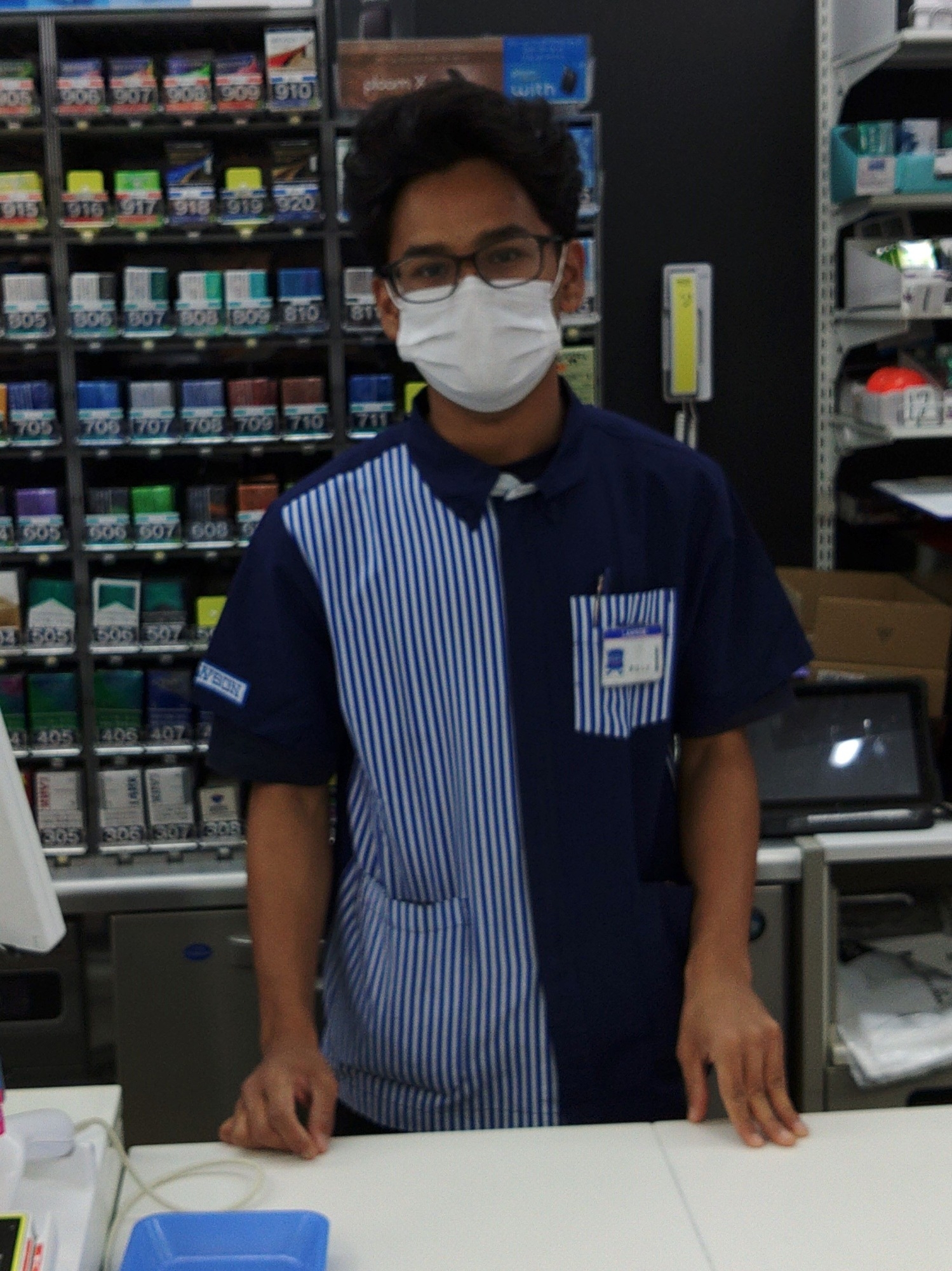Lawson Shin-Osaka Station South Store Recruiting Crew (Night Crew)-株式会社 ...
