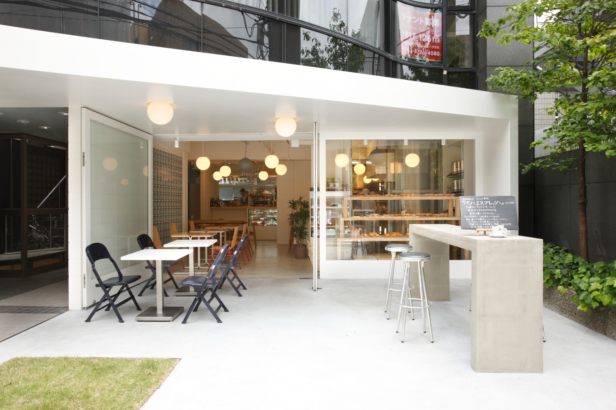 Inexperienced OK ☆ Foreigners OK ☆ Makainai Available ☆ Young People ...