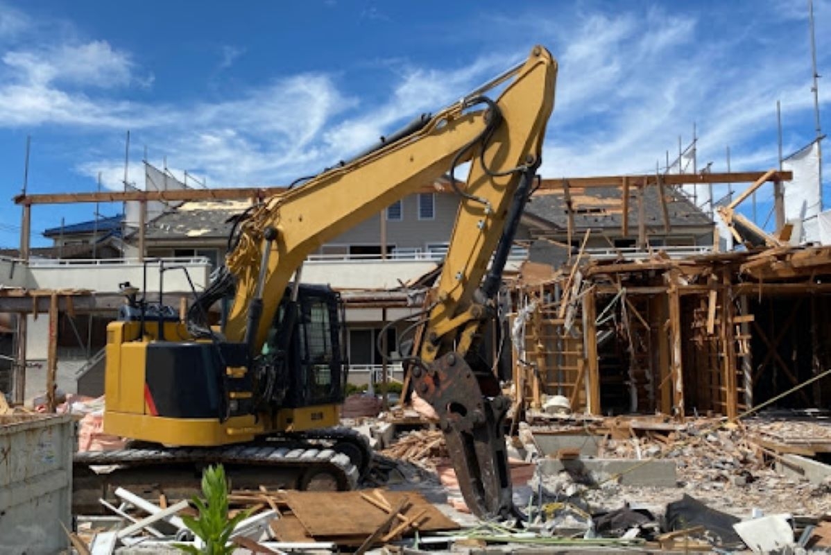 Demolition site work staff-株式会社EARTHTECH-FukuiDemolition staff-Full ...