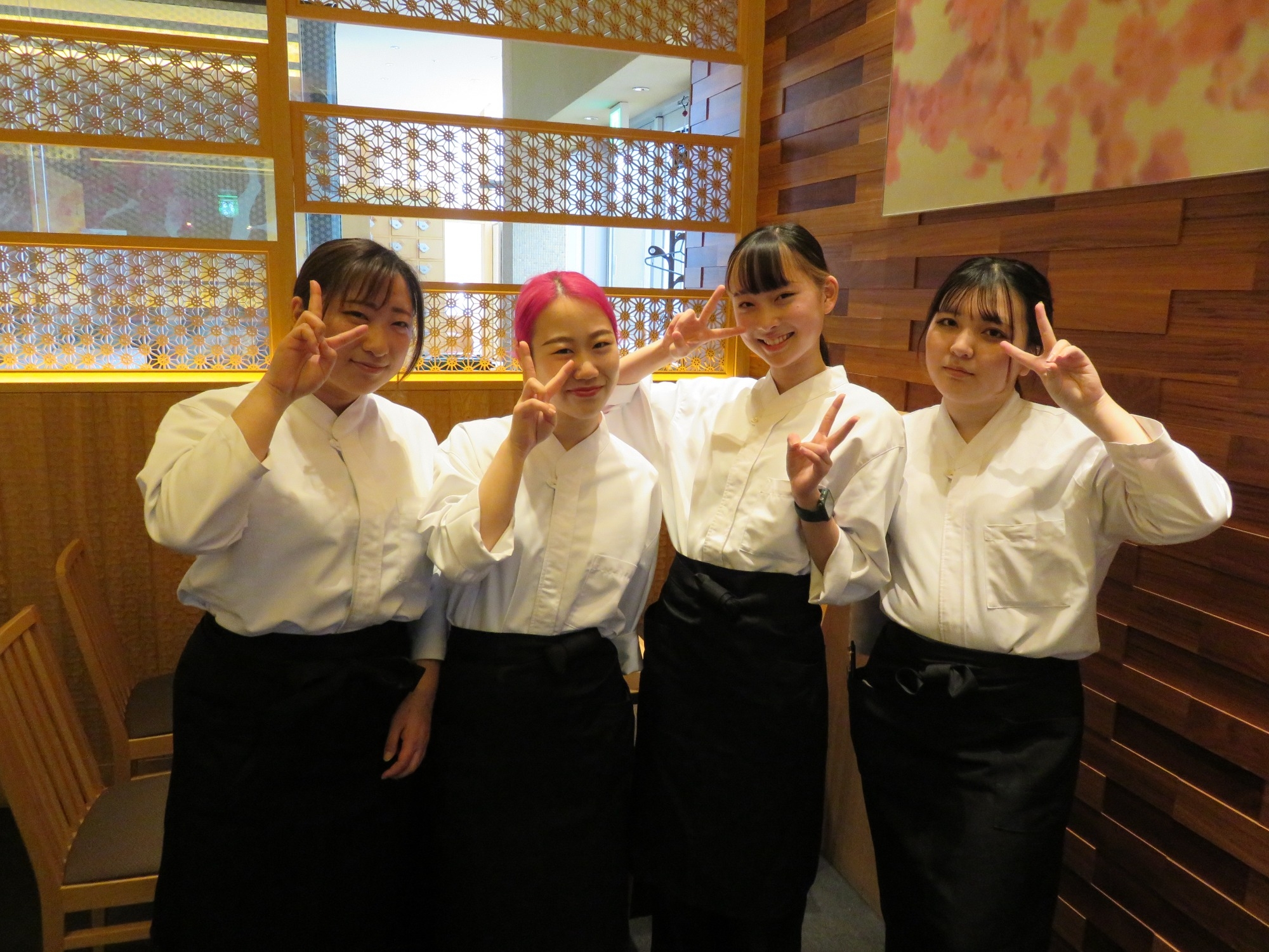 【Osaka】No experience necessary☆Work at a Japanese restaurant! Delicious ...